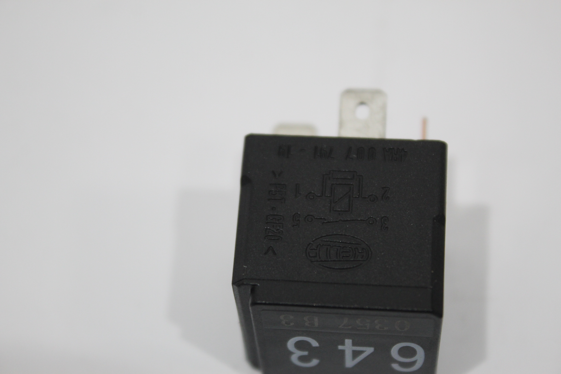 VW LT 2D Relay 643 Various Applications 8K0951253 | eBay