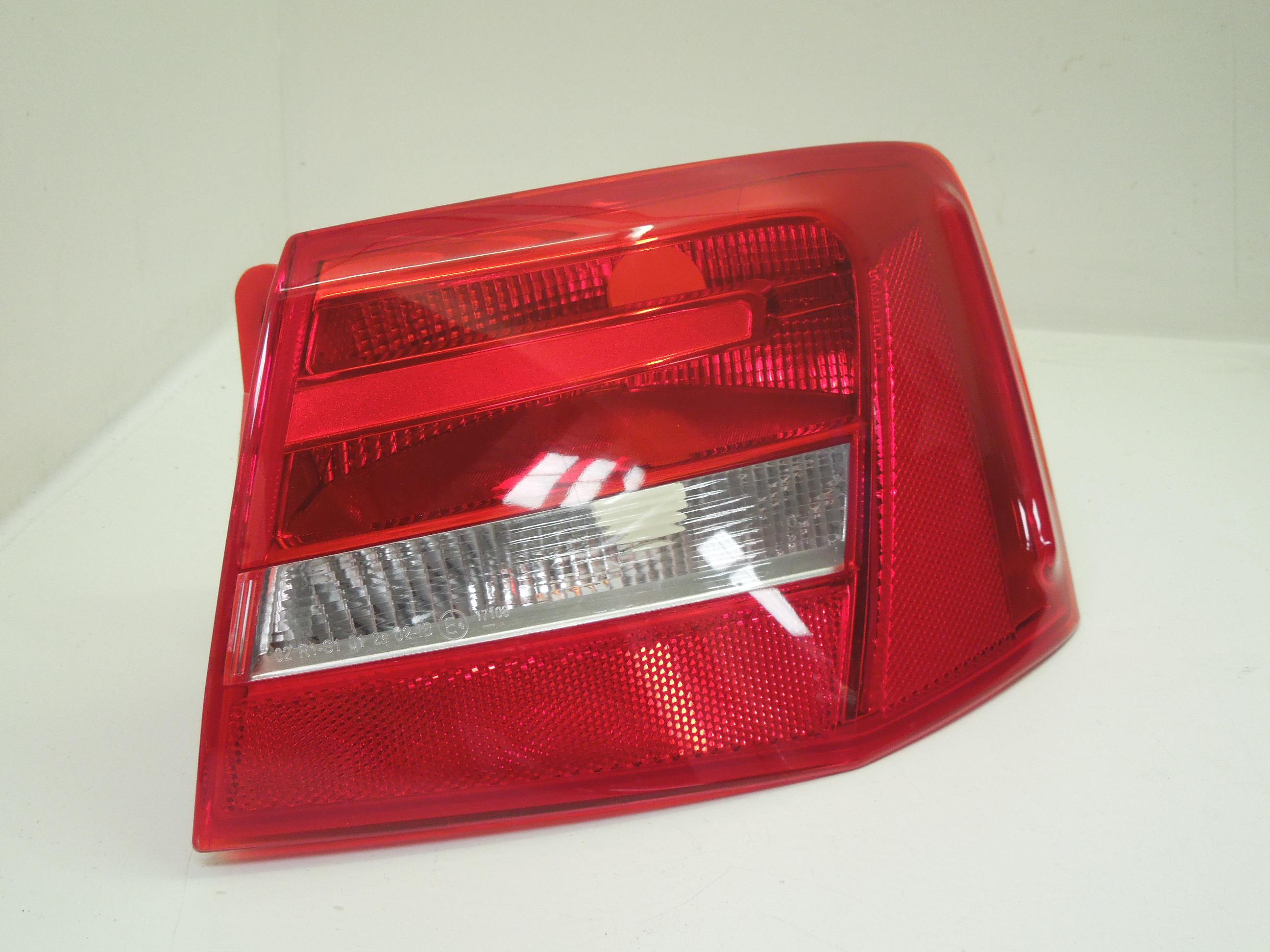 AUDI A6 C7 Saloon OS Right Rear Wing Tail Light Cluster New 446-1926R £ ...