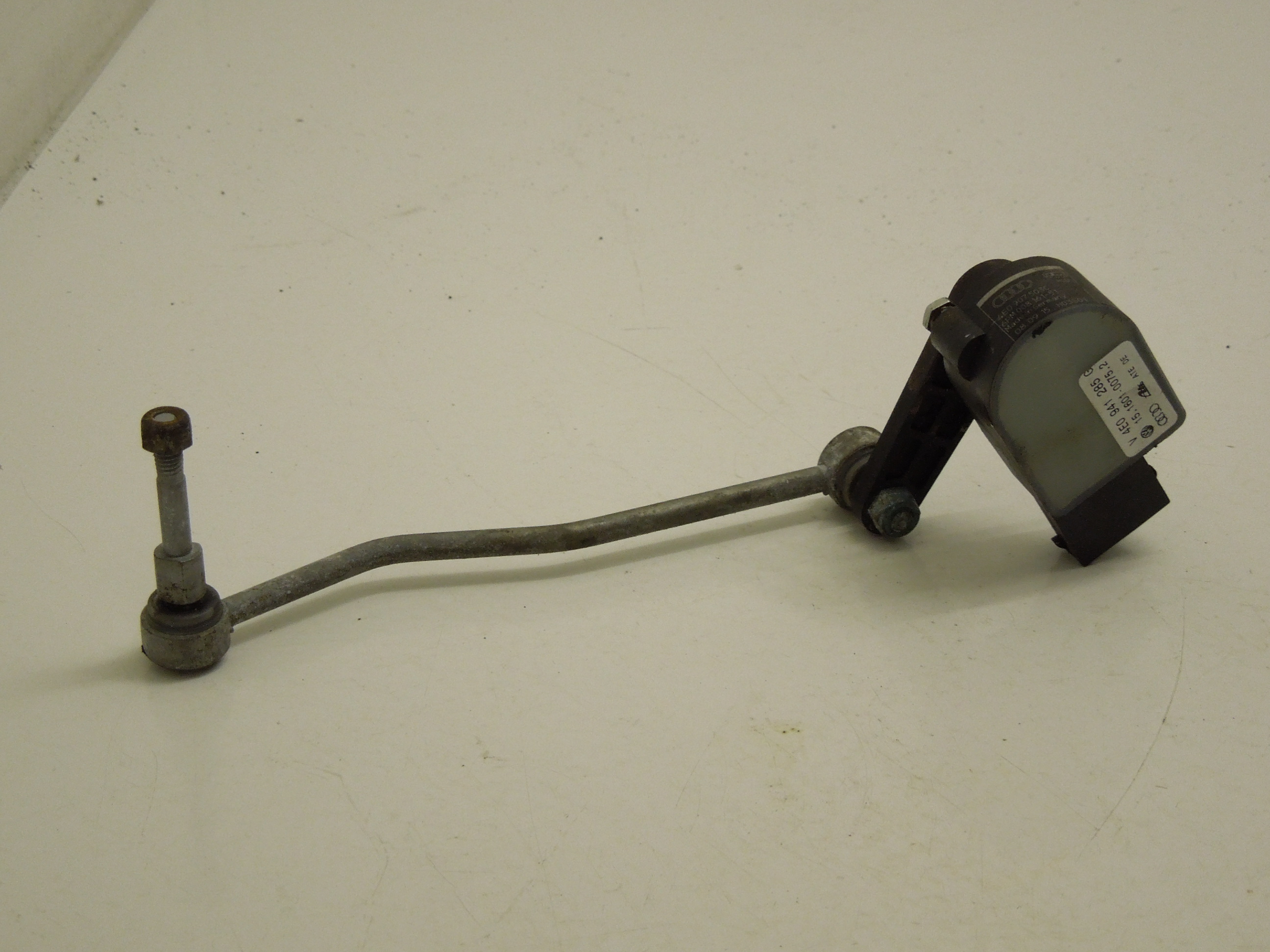 Audi A8 4E D3 NS Left Front Suspension Height Level Sensor 4E0941285G ...