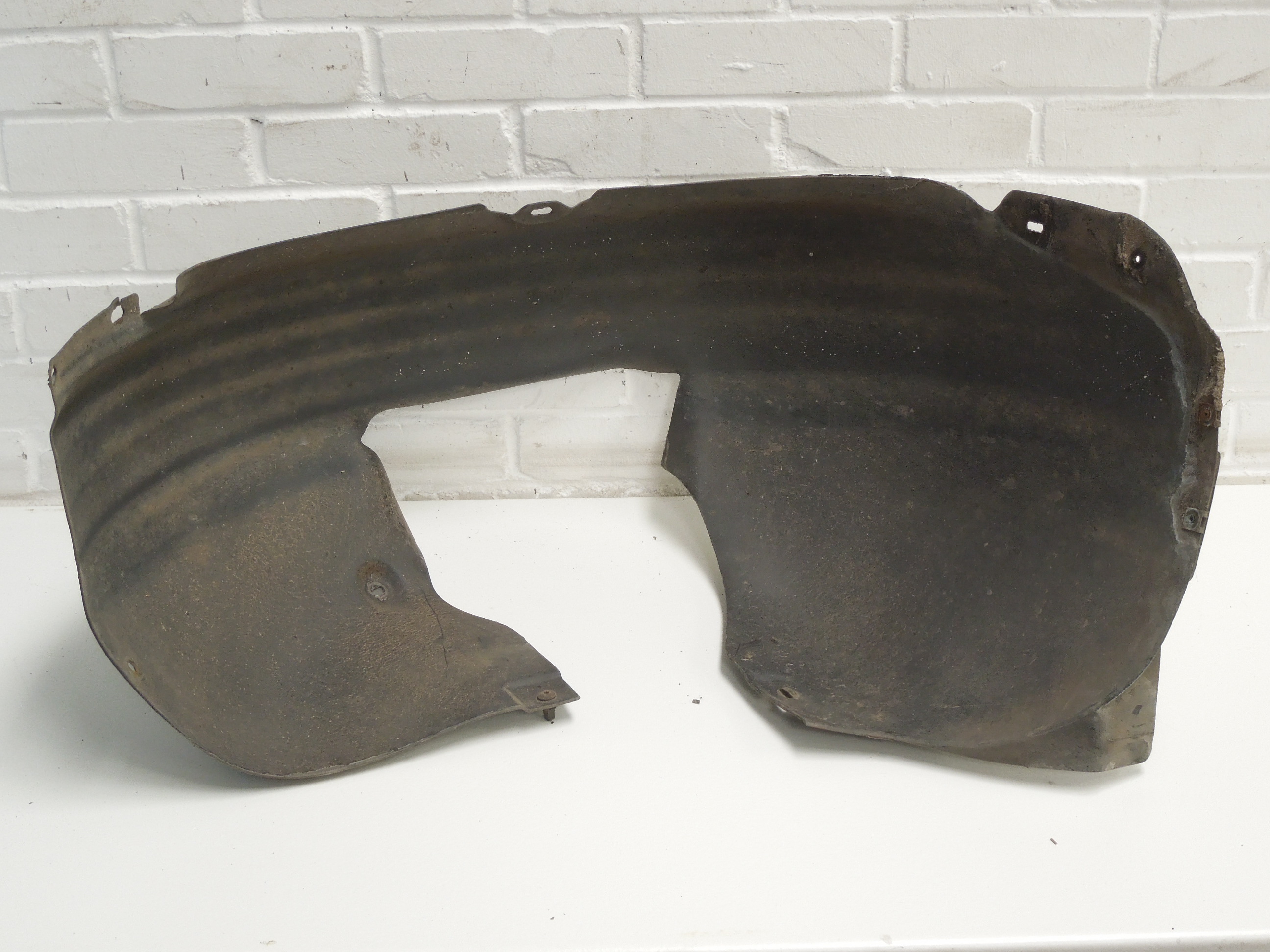 VW Jetta Mk5 Front NEARSIDE Left Wheel Arch Liner Splash Guard 1k5 805 ...