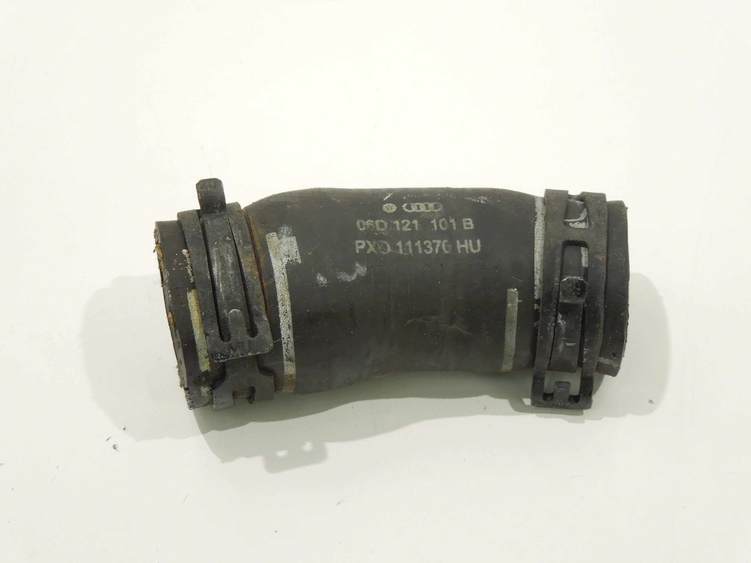 Audi A4 B7 2.0TFSi Coolant Pipe 06D121101B | eBay