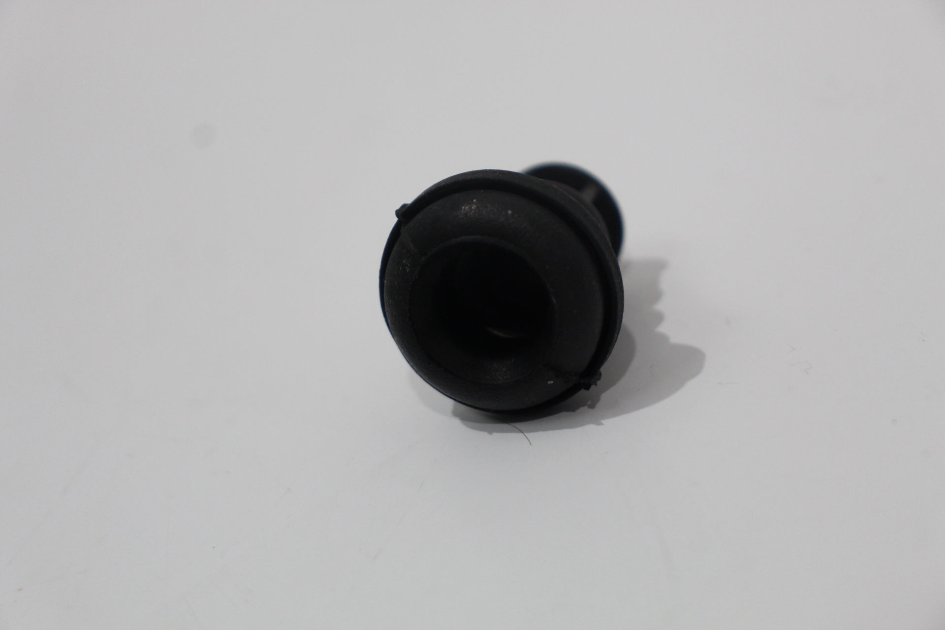 VW Tiguan 5N Bonnet Release Cable Rubber Grommet Bung New 1K0823591B ...