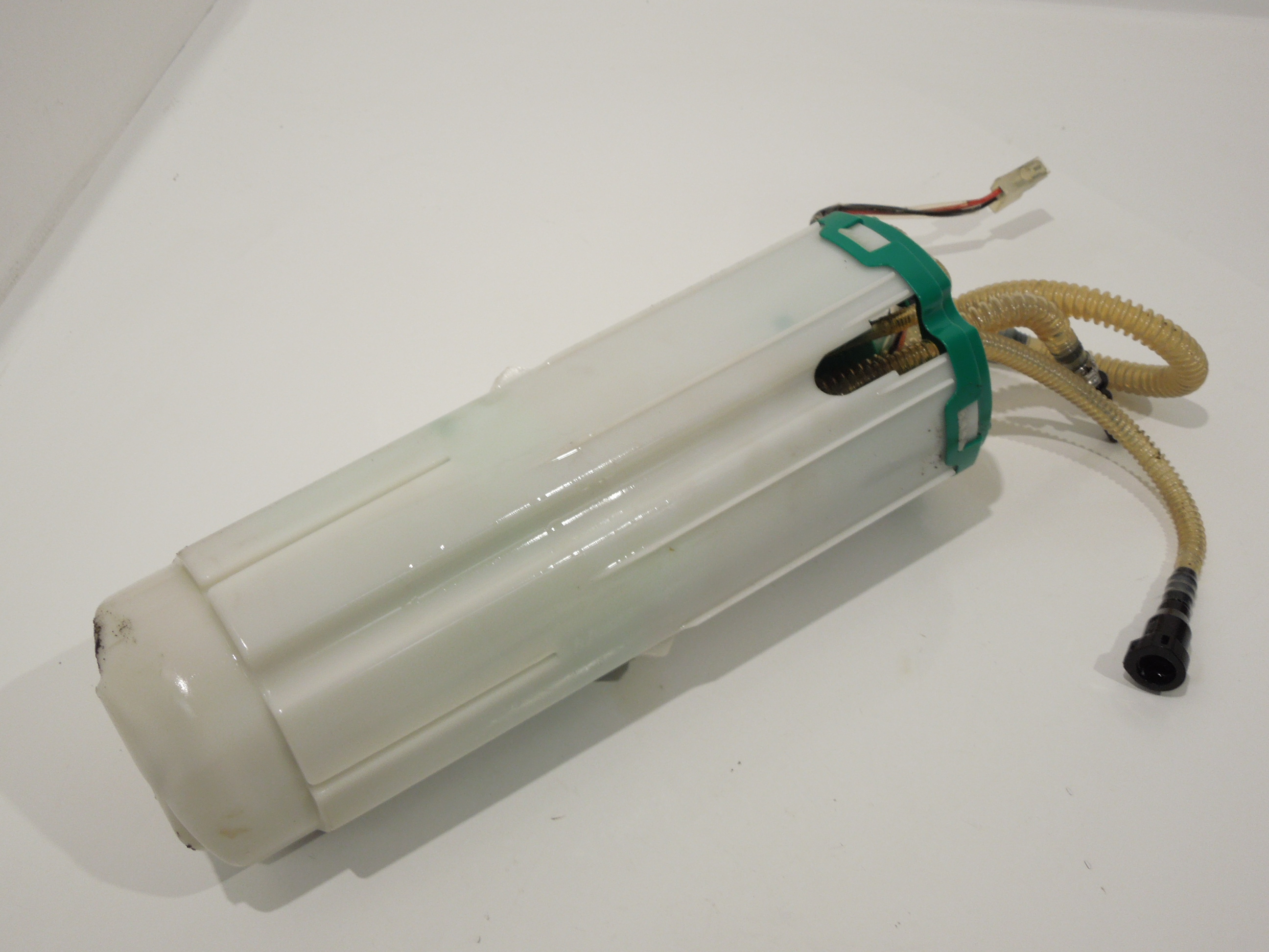 Audi A8 D3 4.0tdi OS Right Diesel Fuel Pump 4E0919088A for sale online ...