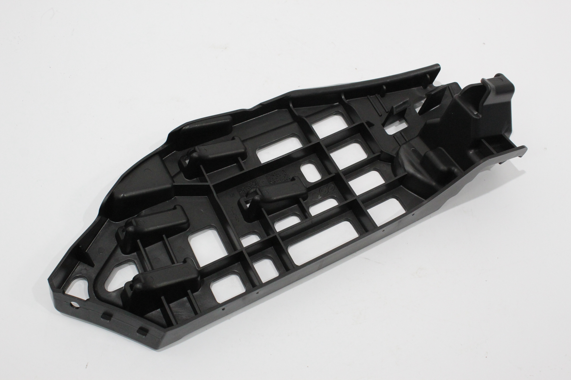 VW Polo 9n NS Left Front Bumper to Wing Bracket Support Guide ...