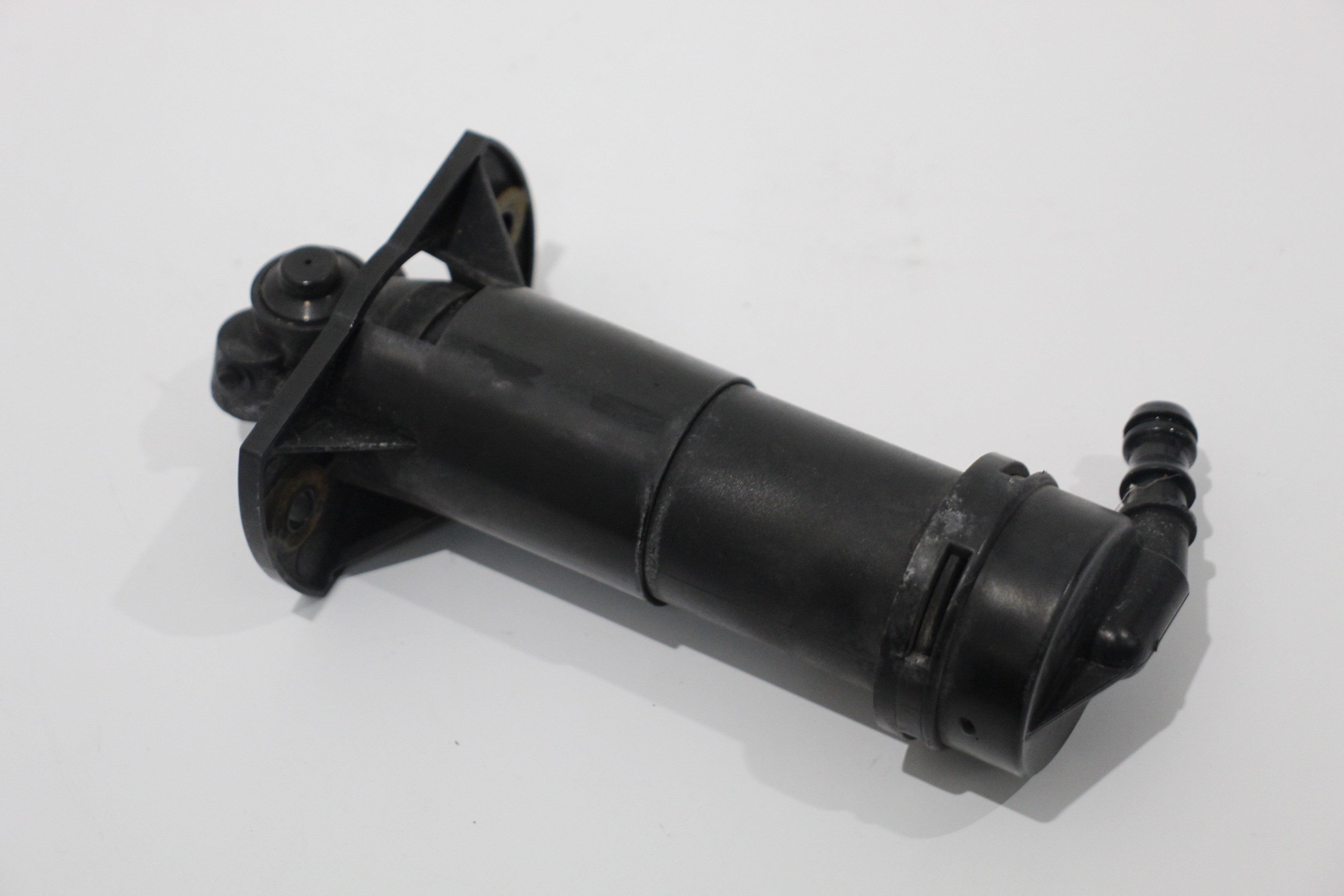 Genuine Audi Q7 2006-2015 Right Side Headlight Washer Spray Nozzle ...