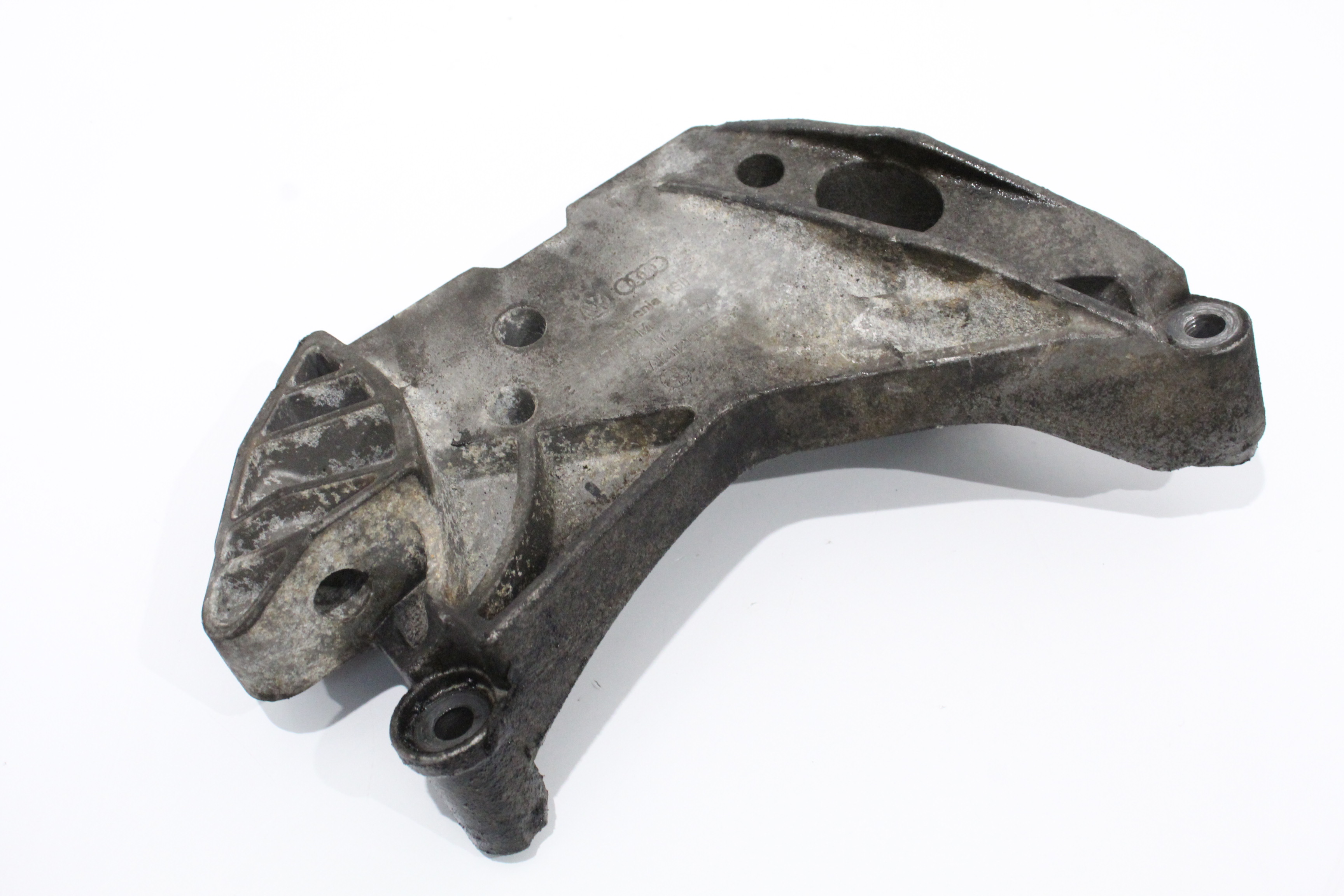 VW PASSAT B7 Right Engine Support Mount Bracket 06J199207P for sale ...
