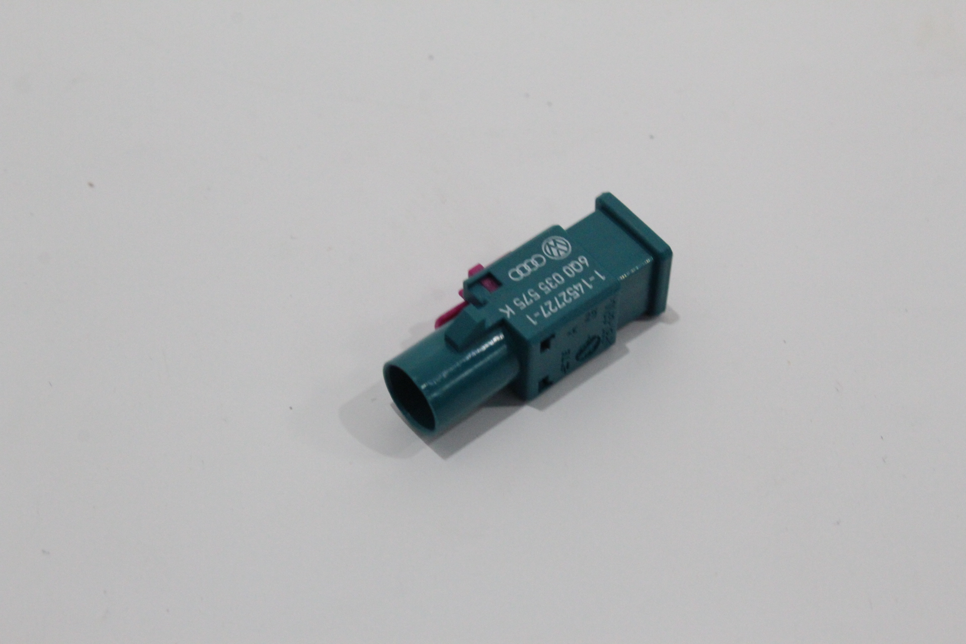 VW ID.3 ID3 Radio Aerial Adapter Connection Plug New Genuine 6Q0035575K ...