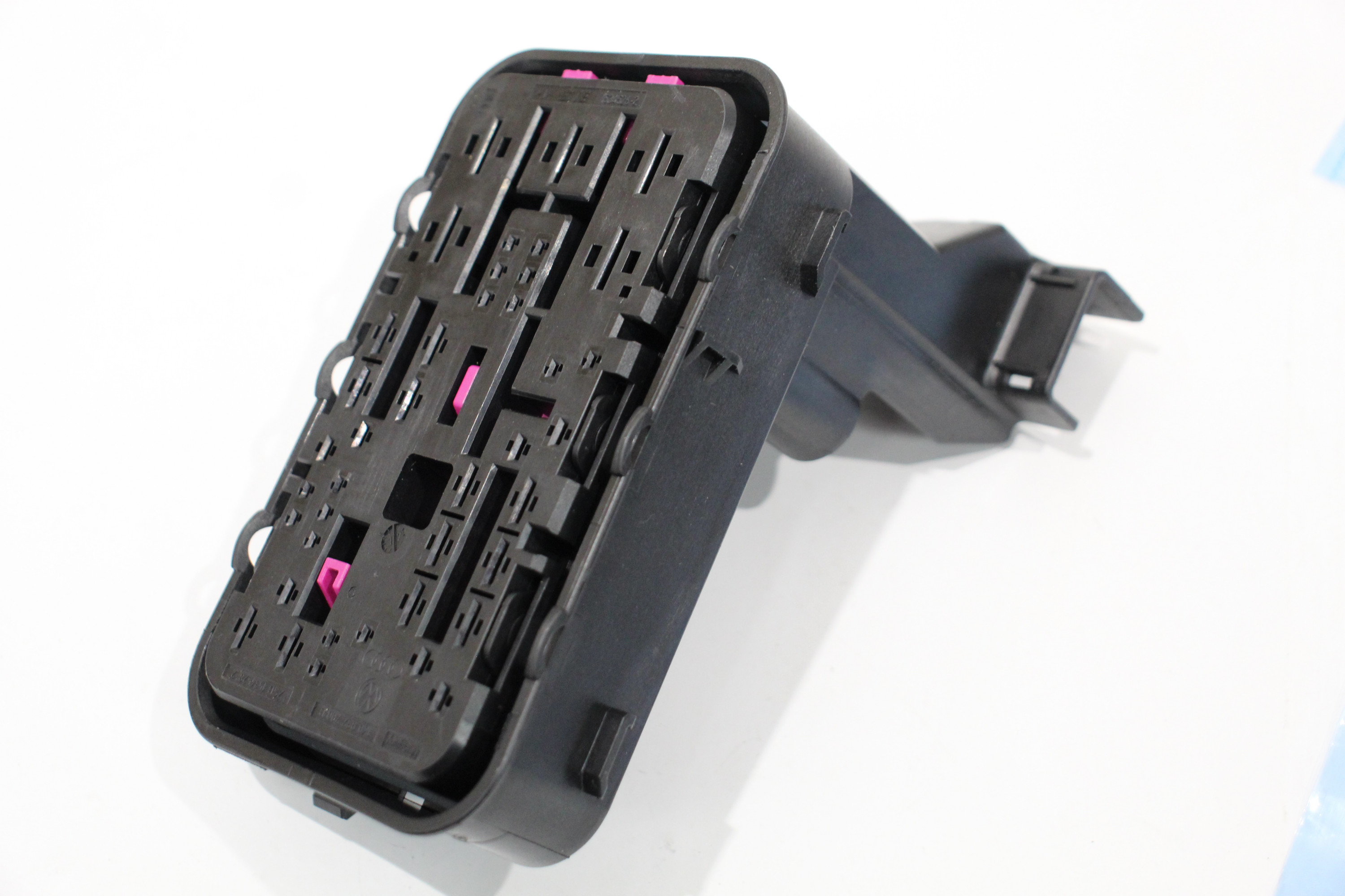 VW SCIROCCO 137 1K8 Main Relay 40 Pin Fuse Box Connector Plug New ...